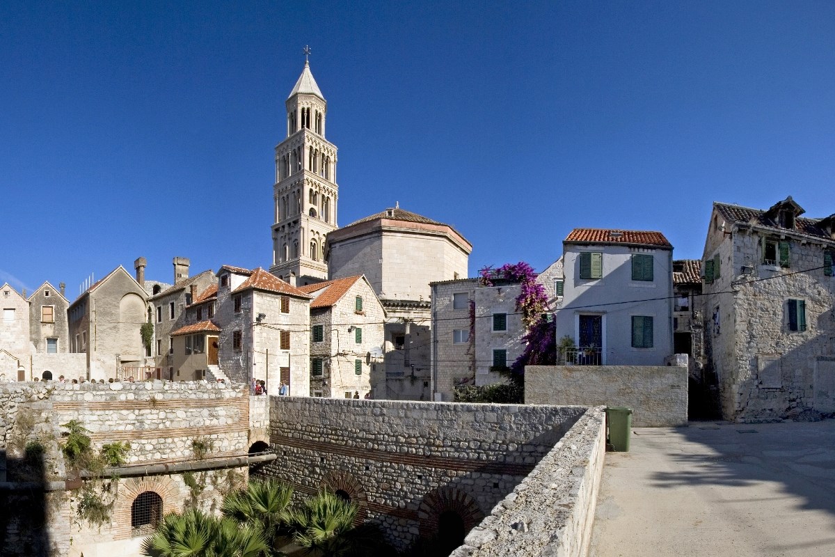 Izvozni portal - Turistička ponuda Splita u Amsterdamu i Parizu